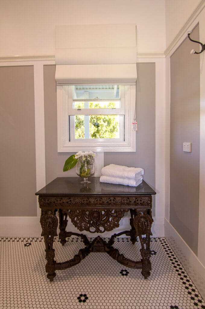 Sandy's Designs - Custom made curtains and blinds